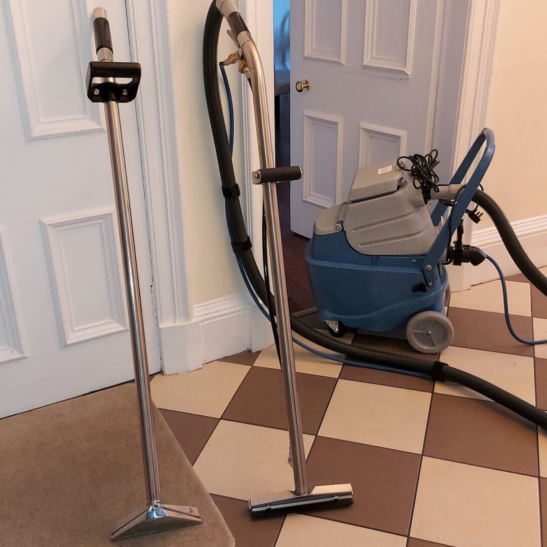 Extractor Carpet Cleaner - 30cm Wide - For Soft/Hard Floors